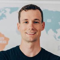 Nick Kreeger: TensorFlow.js: Bringing Machine Learning to the Web and Beyond.